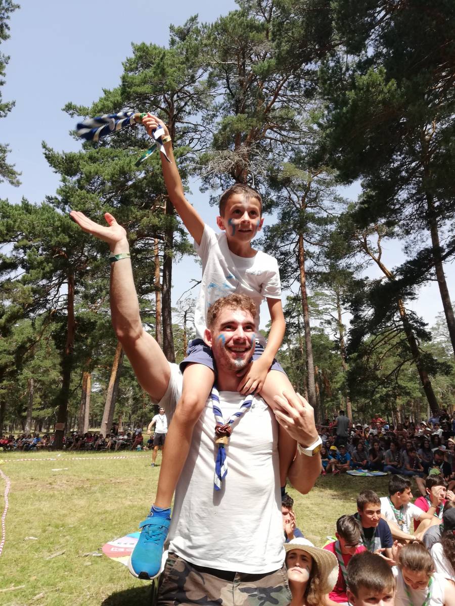 16 · Scouts de España