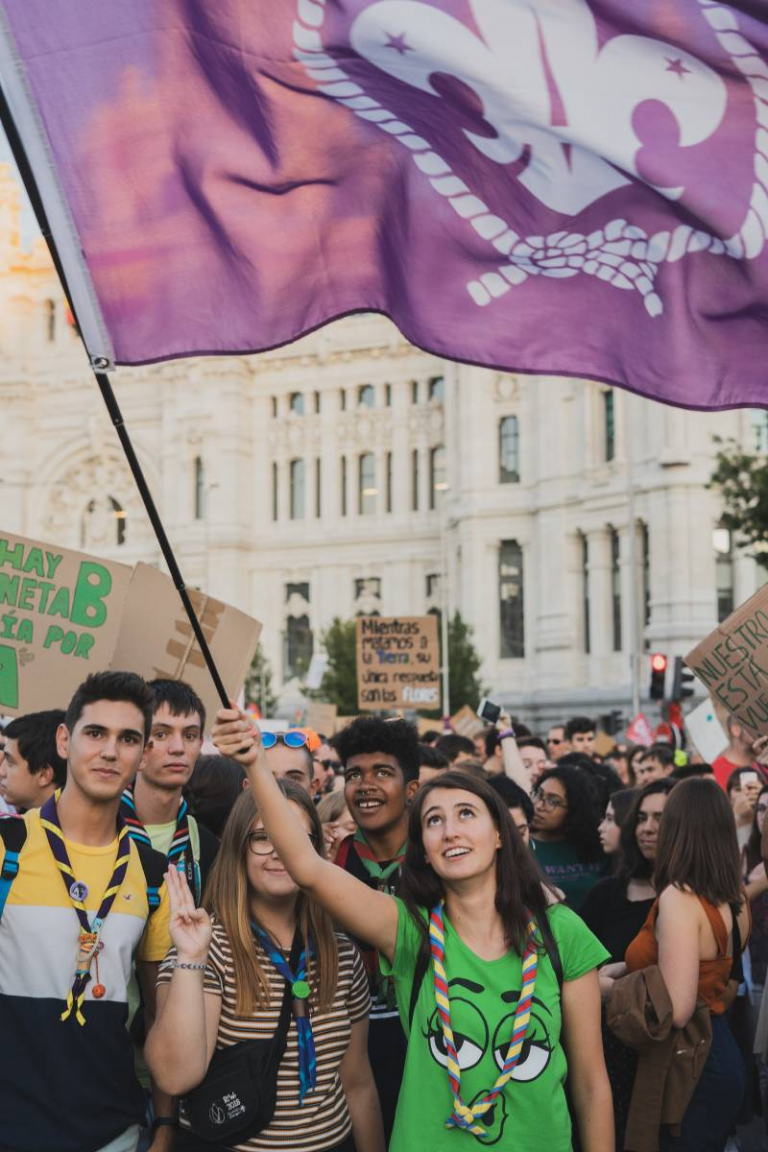 Scouts de toda España salen a la calle por el planeta · Scouts de España