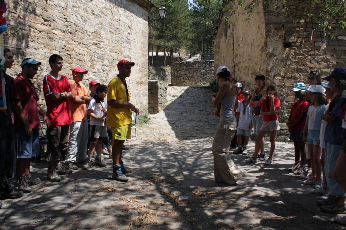 Apoyemos al Centro Scout Griébal · Scouts de España